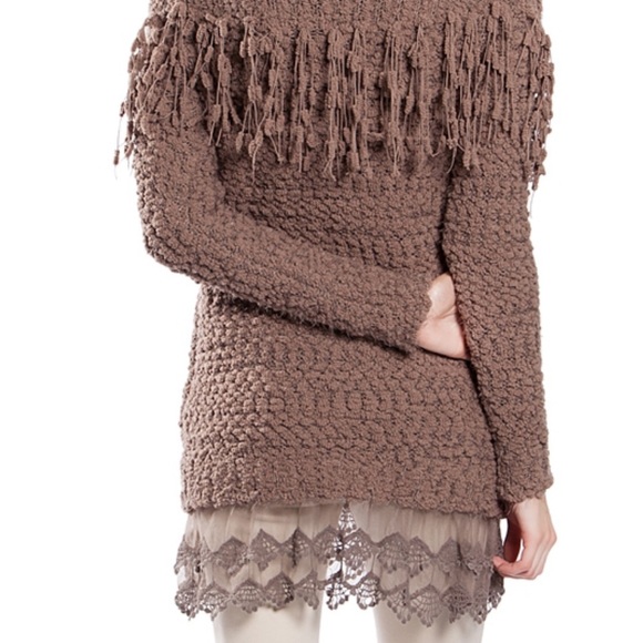 Ryu | Sweaters | Ryu Fringe Knit Crochet Lace Bottom Sweater | Poshmark